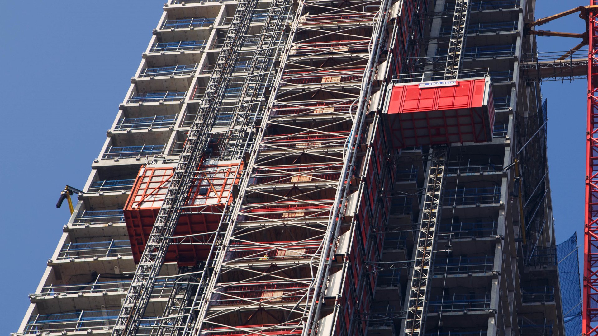 Common Towers | Improve Cladding Speed | RECO Hoist Hire
