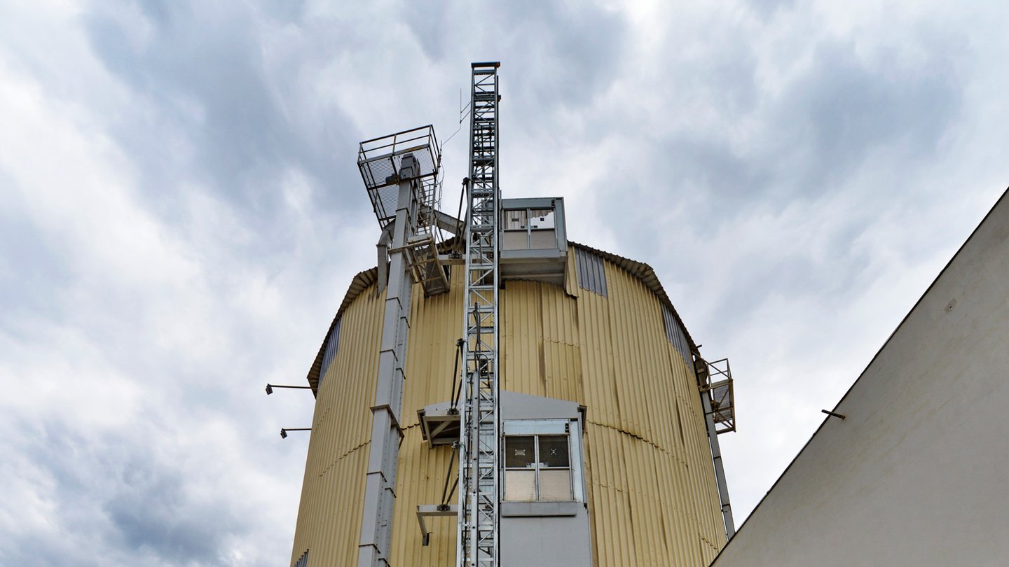 Stros NOV Industrial Elevators for Sale | 1000kg, 350m