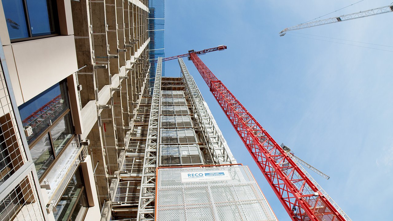 Stros Mammoth Passenger Hoist Hire | Largest Construction Hoist